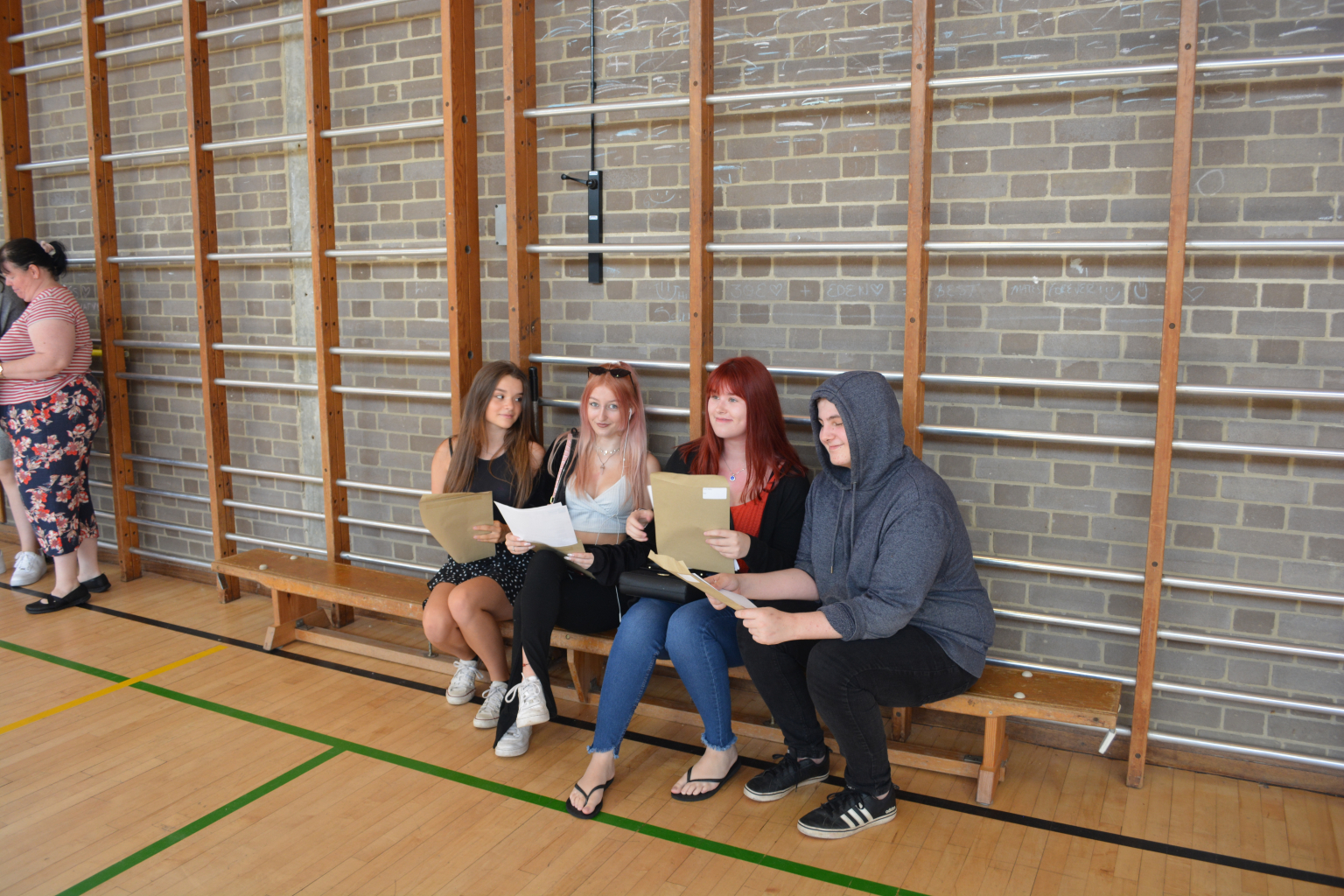 Ormiston Rivers Academy - Celebrating GCSE results